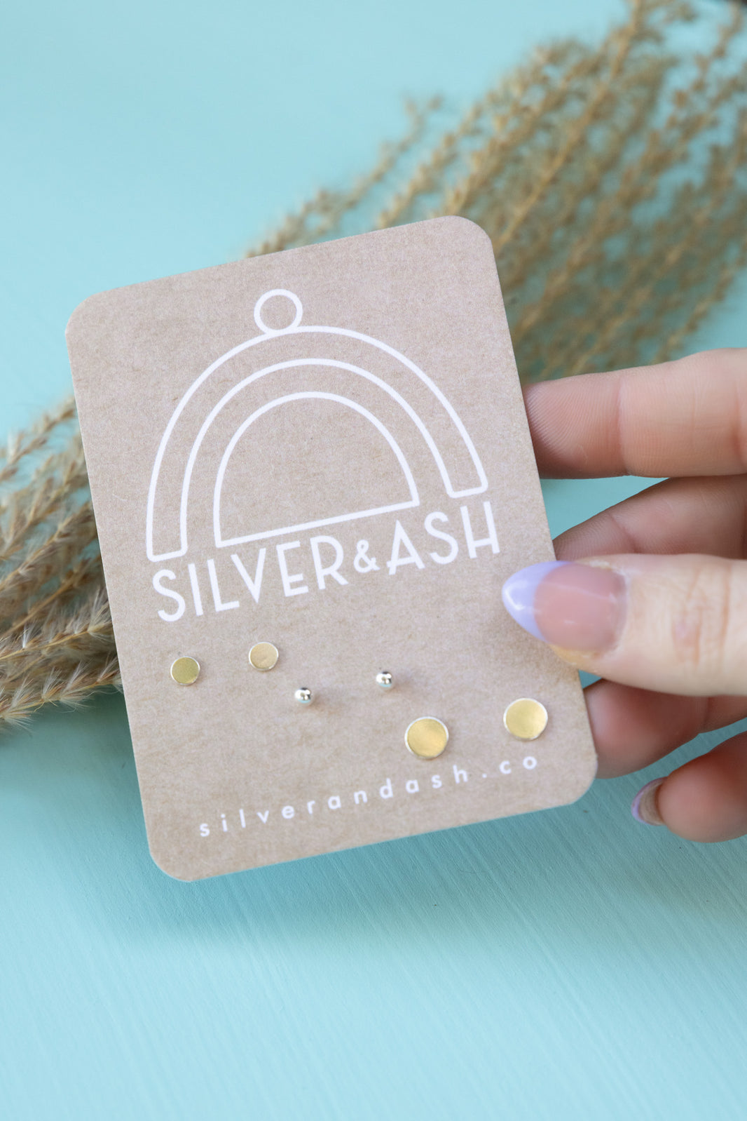Silver & Ash – Silver & Ash